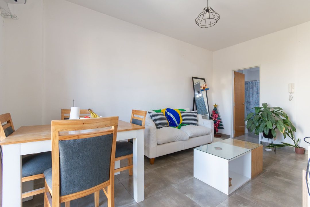 Departamento en venta 2 ambientes en Santa Fe 900, Moron, Moron, Buenos ...