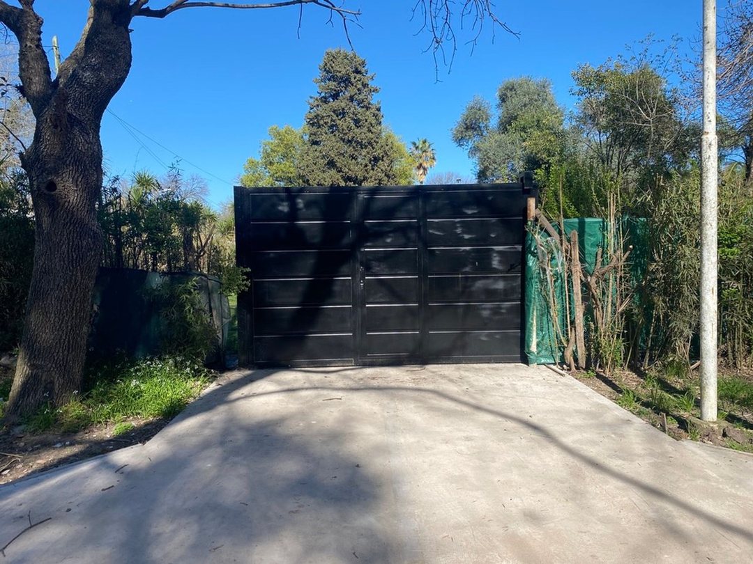 Terrenos y lotes en venta 0 ambiente en Lucio V. Mansilla y Sebastian ...