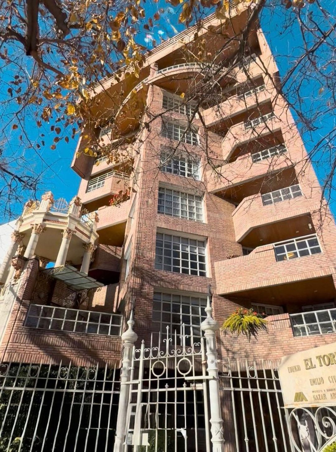 Departamento en venta 5 ambientes en Avenida Emilio Civit 500, Mendoza ...