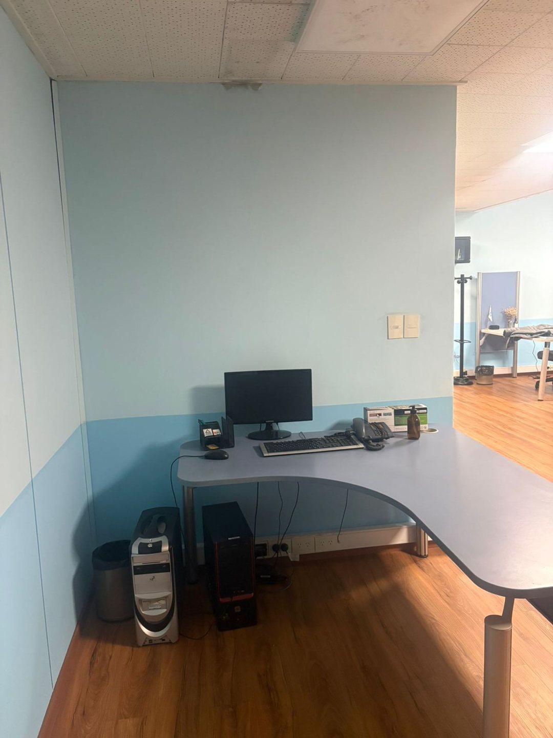 Consultorio en alquiler 4 ambientes en Avenida Belgrano 1500, San ...